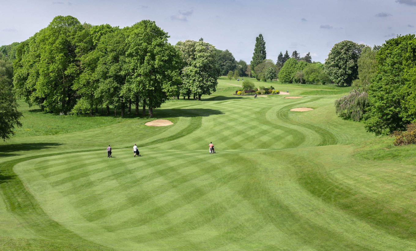 HOEBRIDGE GOLF CENTRE | The Ultimate Golf Day Guide